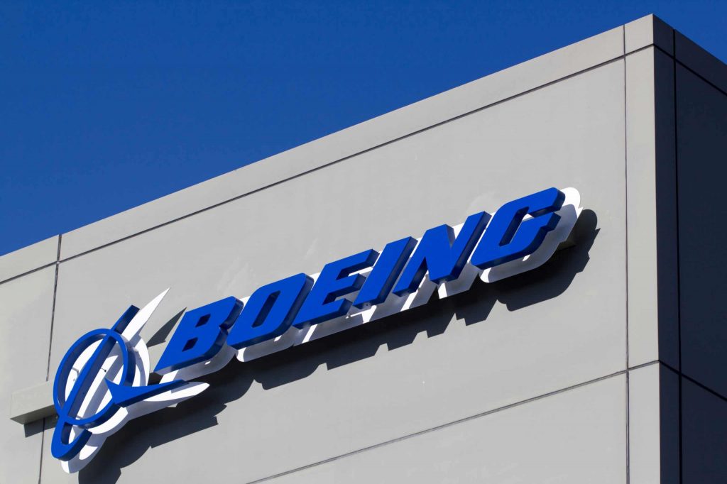 Acciones de Boeing cayeron 4,7% tras accidente de Air India - cvnoticiastv